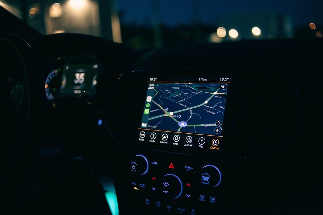 10 Fantastic Safety Features that Come with Adding GPS Trackers to Your ...